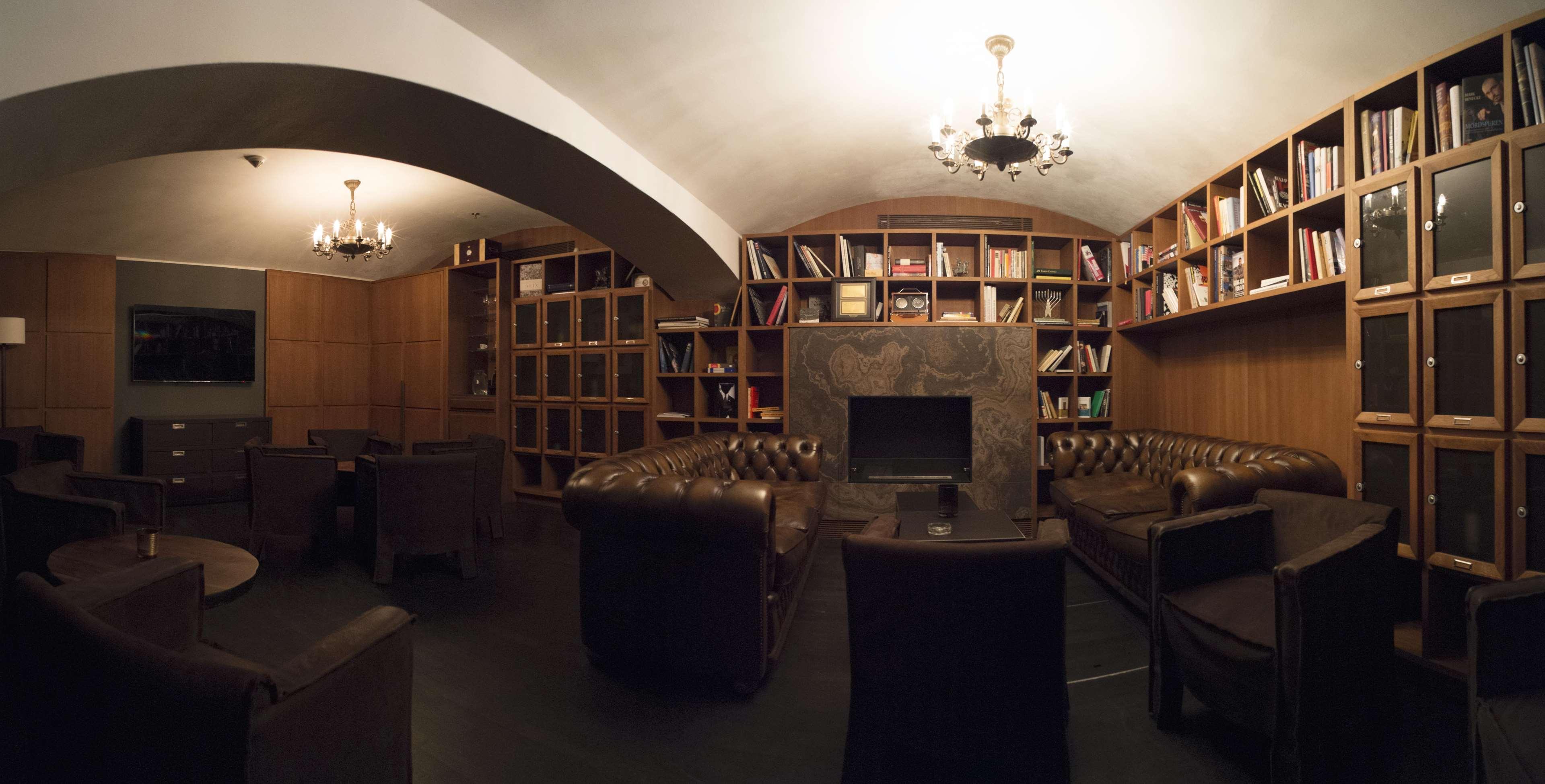 THE EMBLEM PRAGUE HOTEL | 5-STAR ACCOMMODATION IN WEST END WITH A ...
